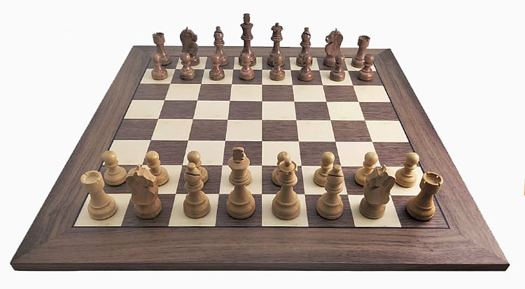 Шахматные фигуры POLGAR с доской профессиональной цельной DGT Walnut